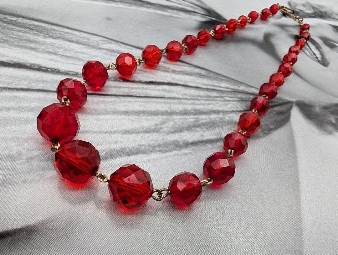 Vintage Czech Red Glass Necklace, Short Necklace. 1950s Jewellery - Etsy