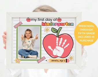 First Day of School Handprint Craft, First Day Sign, Back to School ...