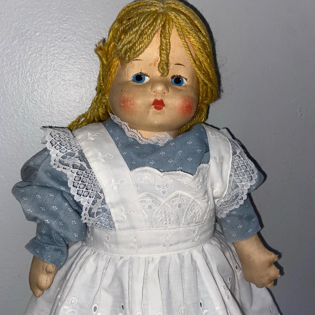 Molleye 1940's Vintage Musical Doll With Cloth Body and Hand Painted ...