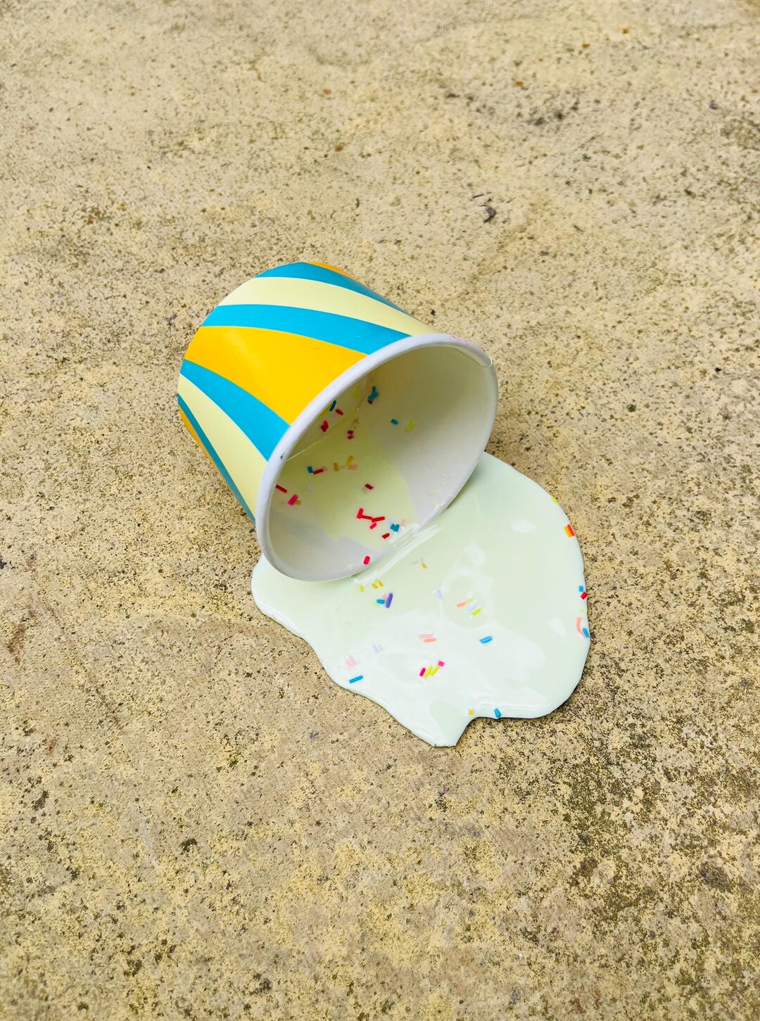 Dropped Ice Cream Spilt Ice Cream Fake Ice Cream Sundae Ice Cream Bueno ...