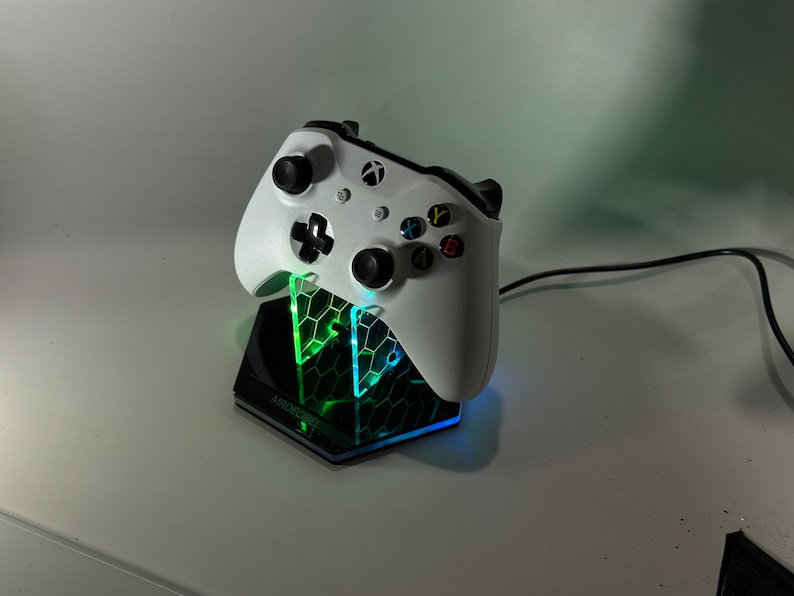 Personalized Game Controller Stand - Gift for Gamers - Custom Stand ...