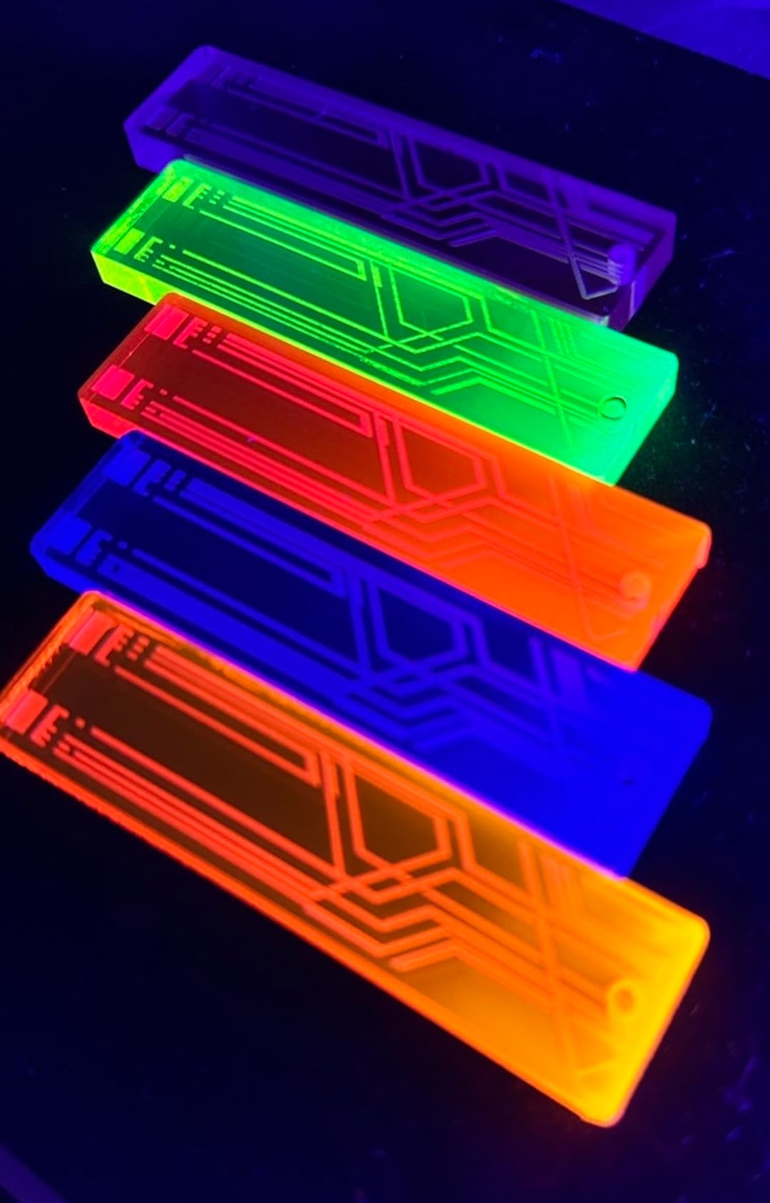 Cyberpunk Glow Pendant: Black Light Reactive Acrylic - Etsy