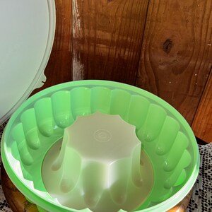 1970s Tupperware | Lime Green 9x3 Jello Mold W/ Lid | Vintage ...