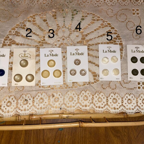 La Mode Buttons - Etsy