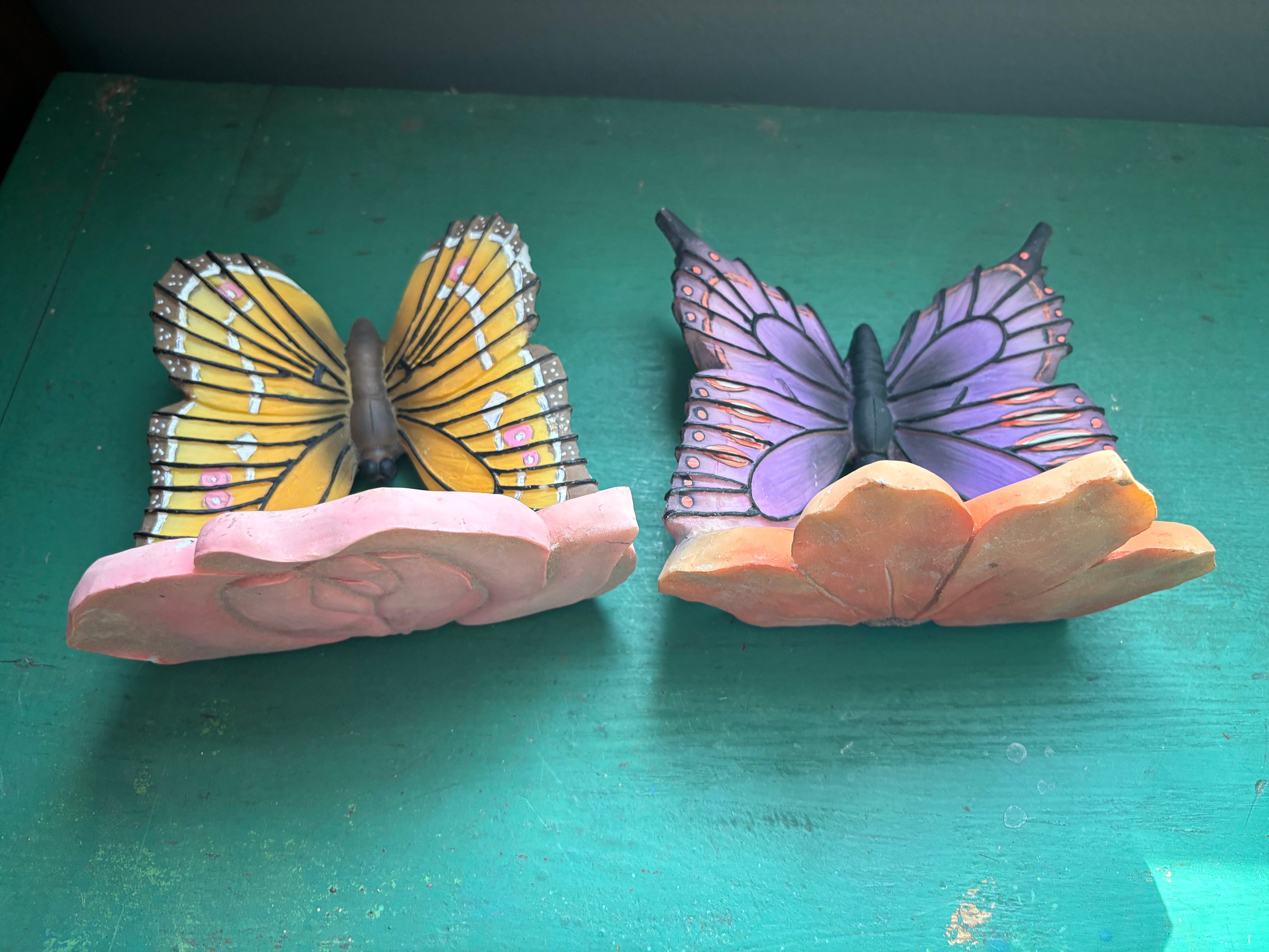 Set of 2 Butterfly / Floral Hanging Shelves - Etsy
