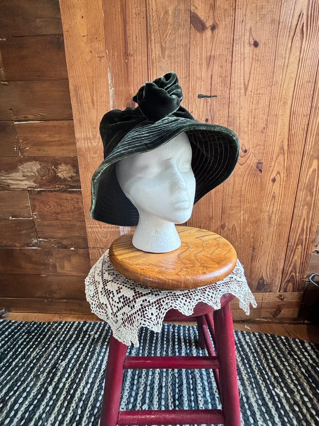 Kokin New York | Green Vintage Velvet Hat - Etsy