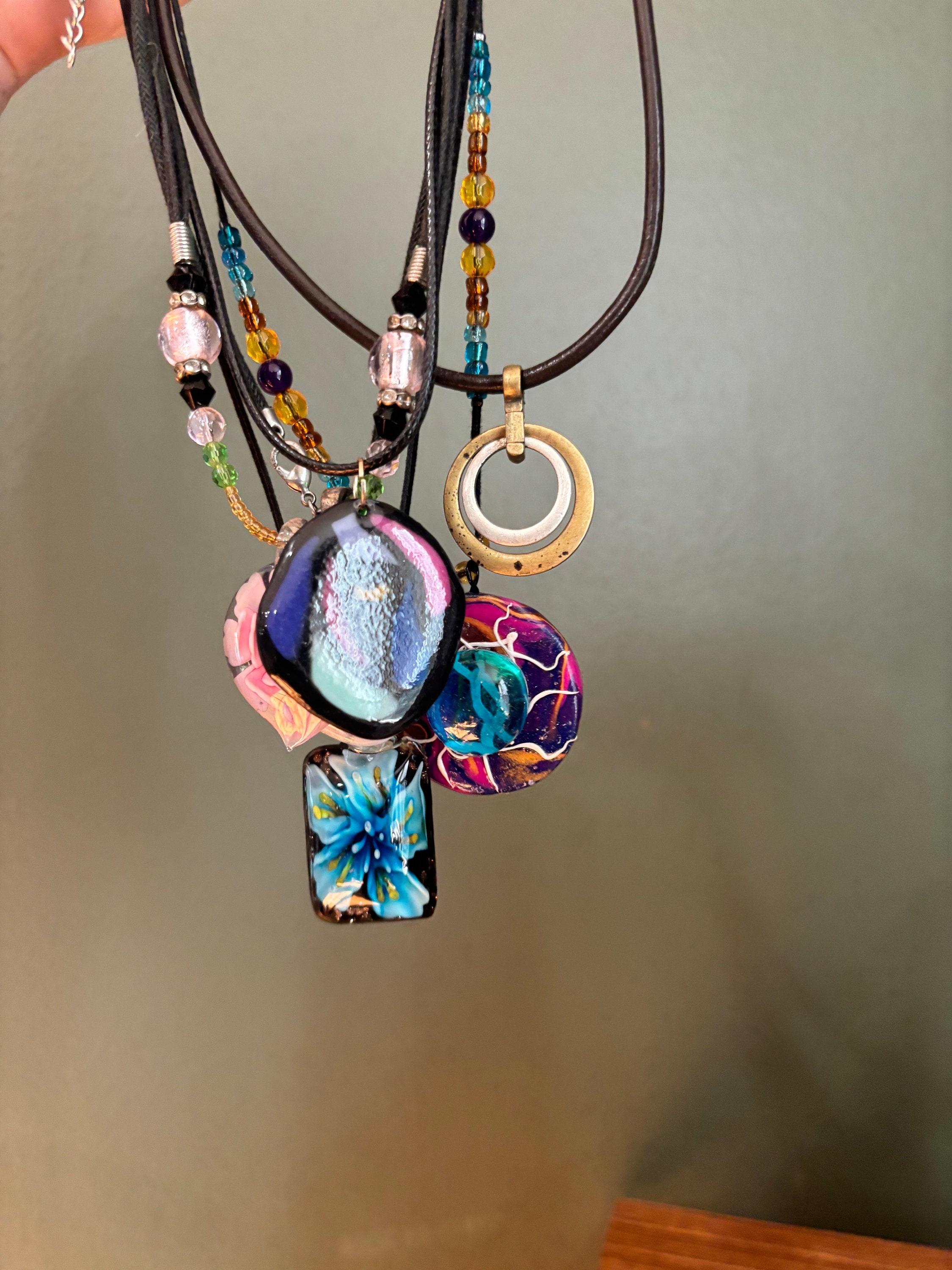 90’s Pendant Necklaces | Vintage Necklaces | 90s, Y2K, Grunge Aesthetic ...