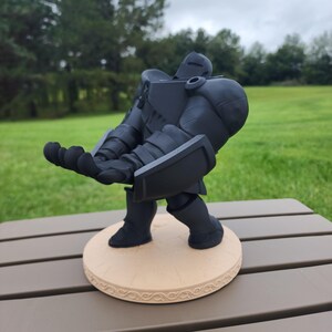 3D Printed Knight Gaming Controller Stand: Medieval Desk Decor - Etsy
