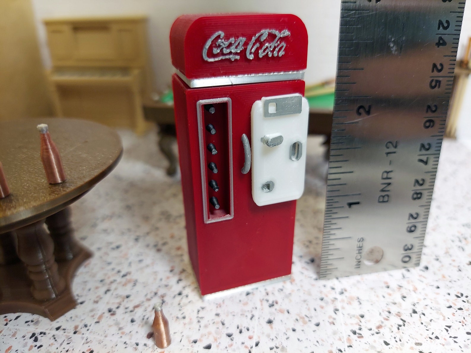 1:24 Scale Miniature Coke Machine, Realistic Half-scale Decor for ...