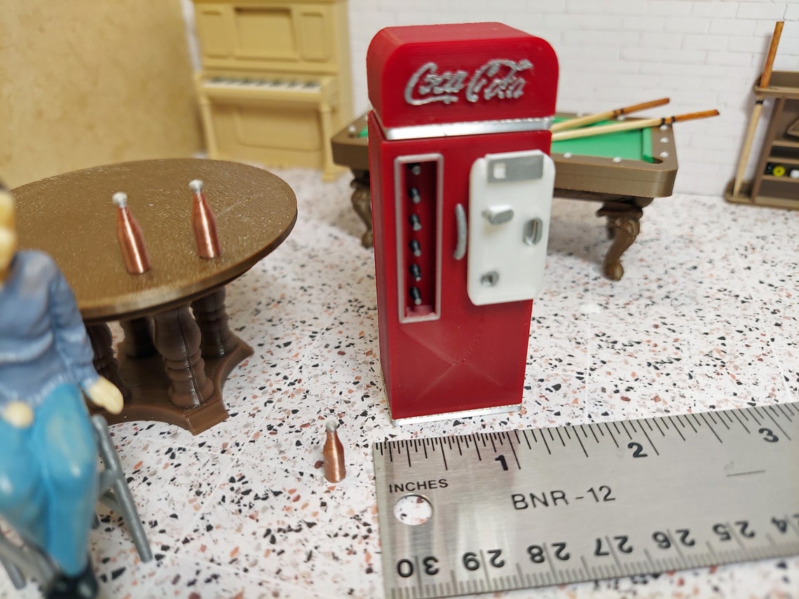 1:24 Scale Miniature Coke Machine, Realistic Half-scale Decor for ...