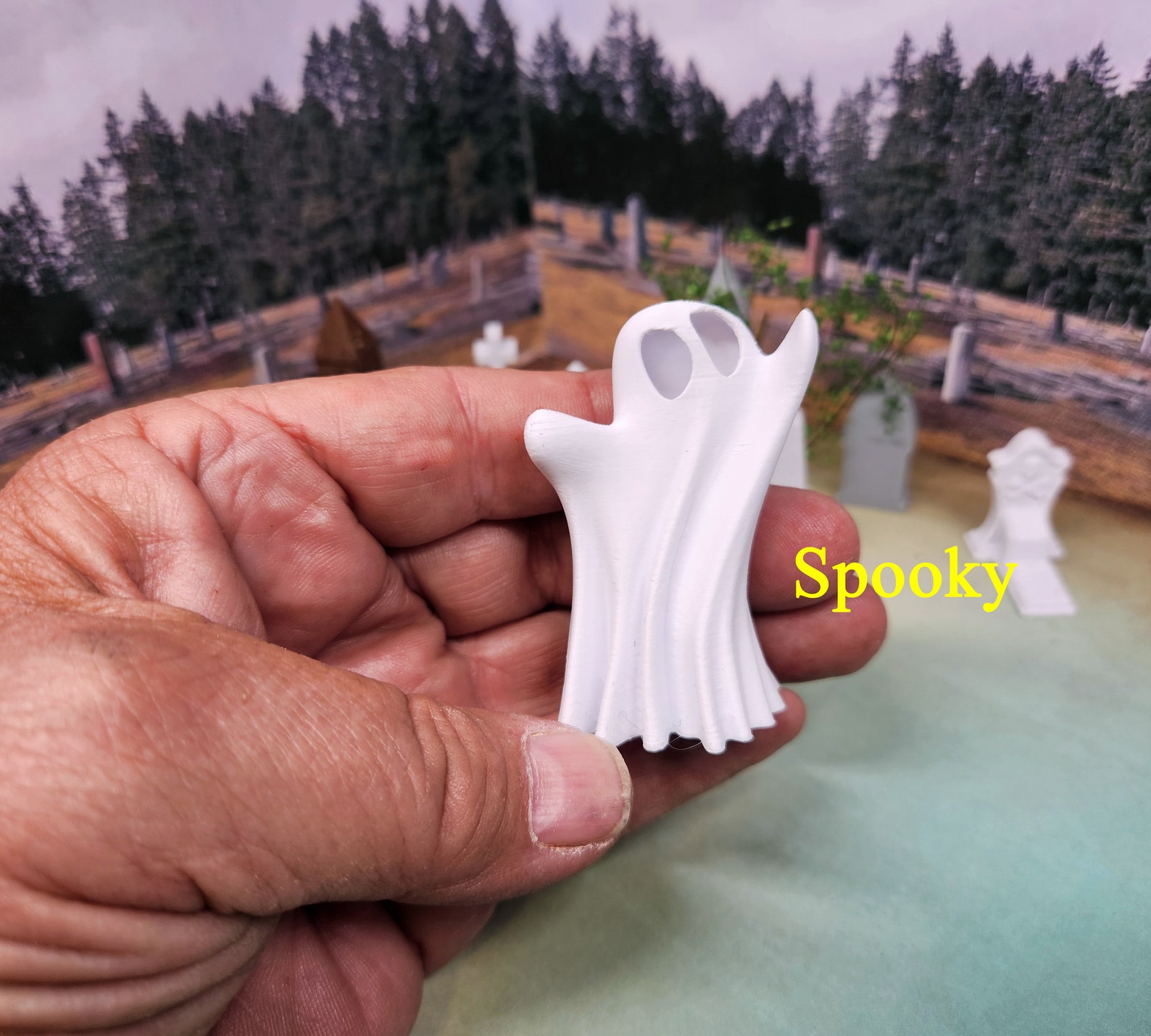 1:24 (half Scale) Ghost. Choice of 5 Figures. White Plastic for ...