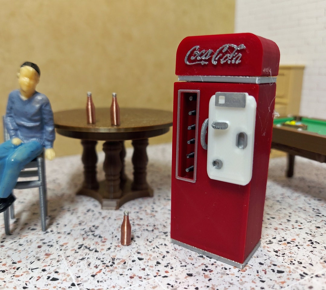 1:24 Scale Miniature Coke Machine, Realistic Half-scale Decor for ...