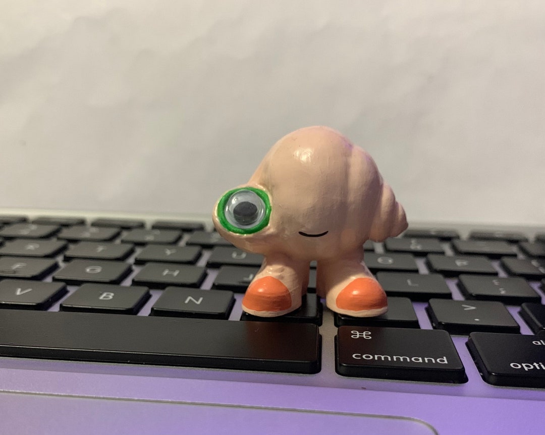 Life Size 3D Printed Marcel the Shell With Shoes On! A24 - Etsy