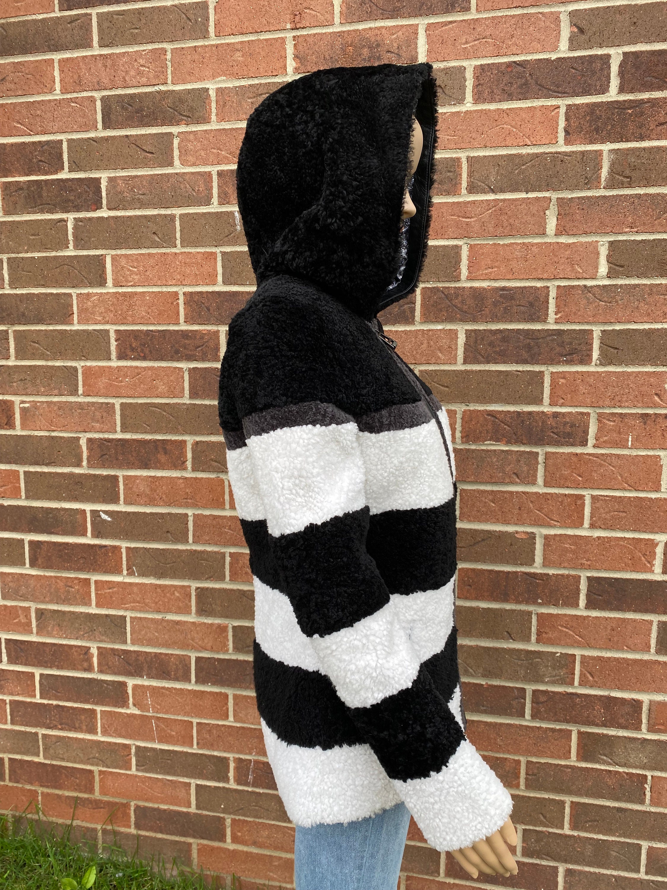 LUXURIOUS Real Astrakhan Karakul Fur Hooded Winter Warm Cute Fancy Lady ...