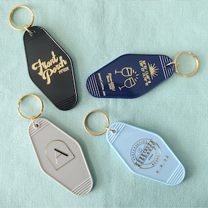 Vintage Hotel Key Chains With Foil Stamped Custom Logo, Gold or Sliver ...