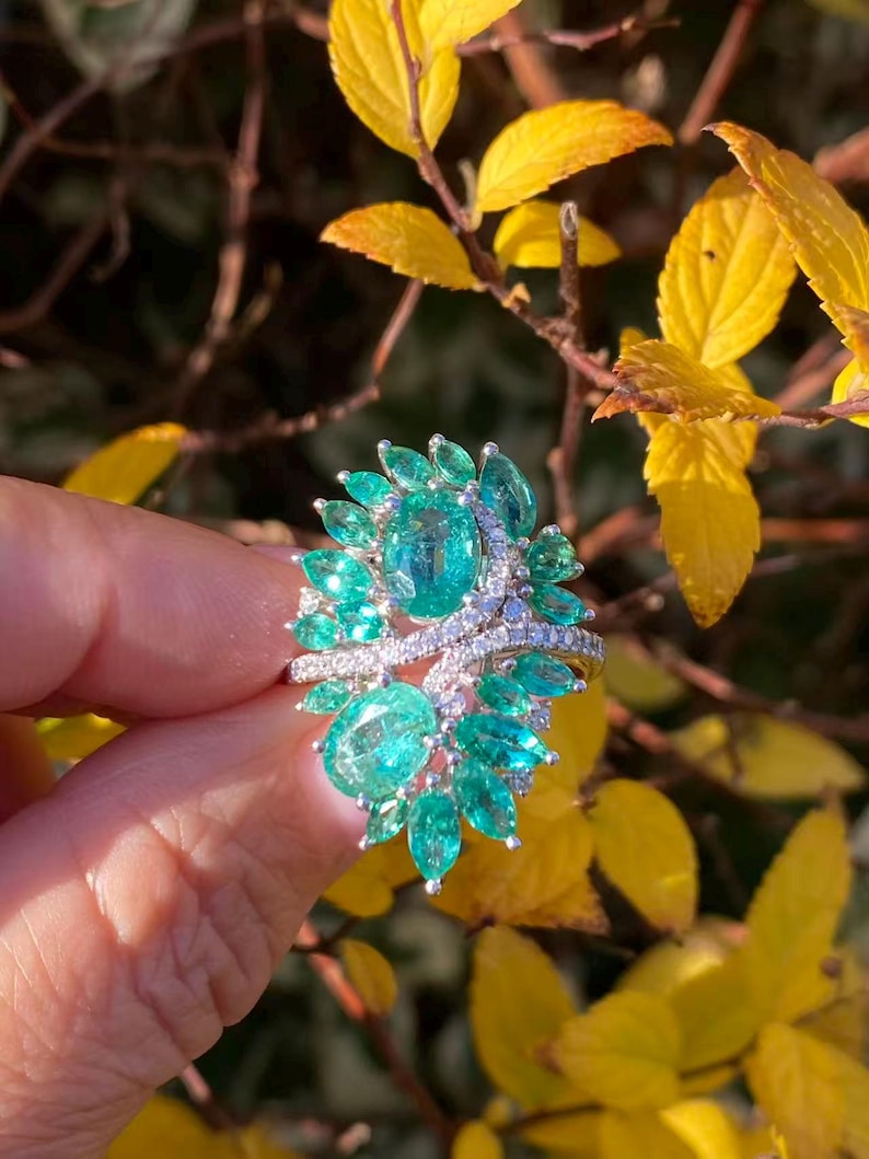 18k White Gold Emerald Diamond Ring | Floral Statement Jewelry - Etsy UK