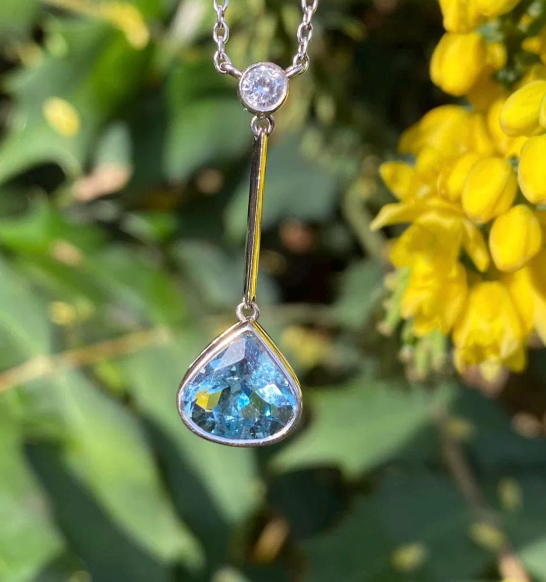 Art Deco Period 18ct Gold | Natural Aquamarine Diamond Exquisite ...