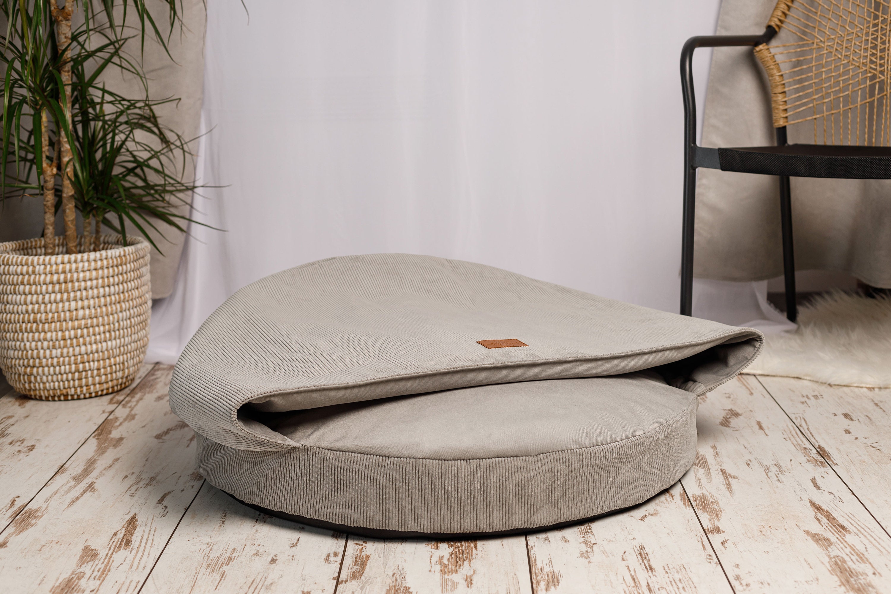 Snuggery Burrow Dog Bed Dog Cave Bed Round Calming Dog Bed - Etsy