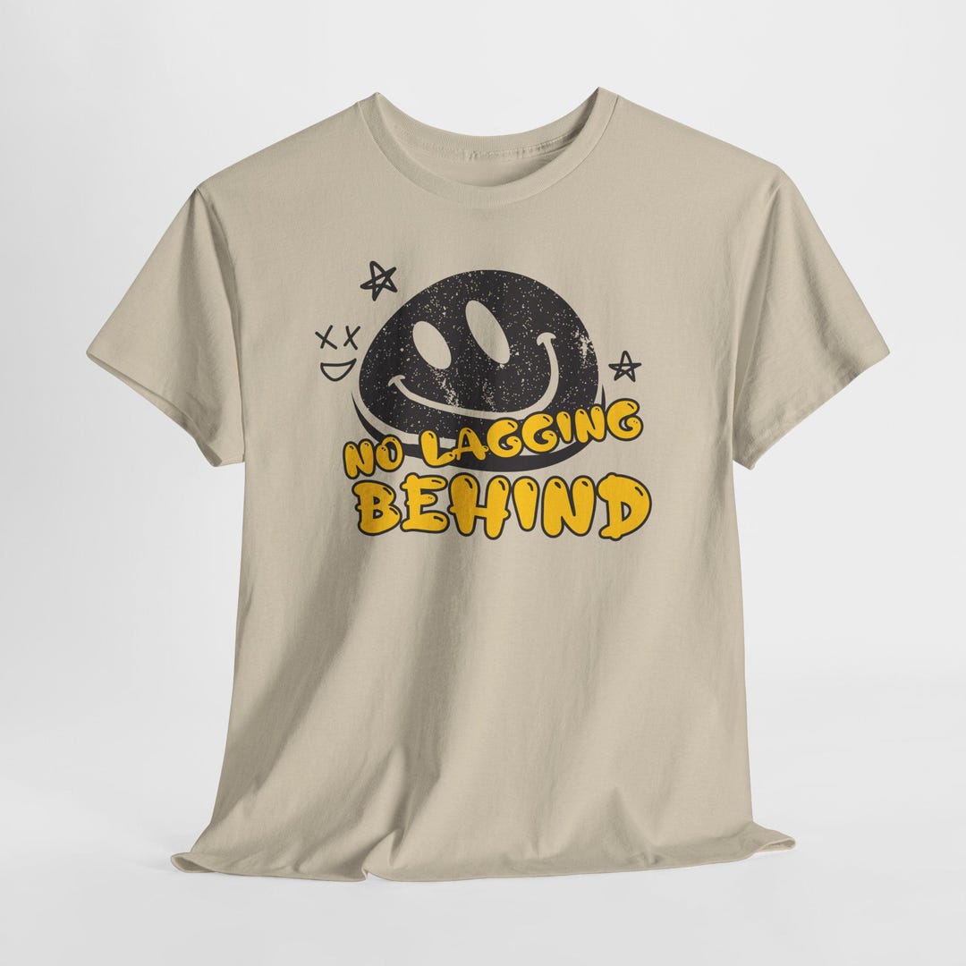 GANDAR® No Lagging Behind Smiley Face Tee | Vintage Grunge Graphic ...