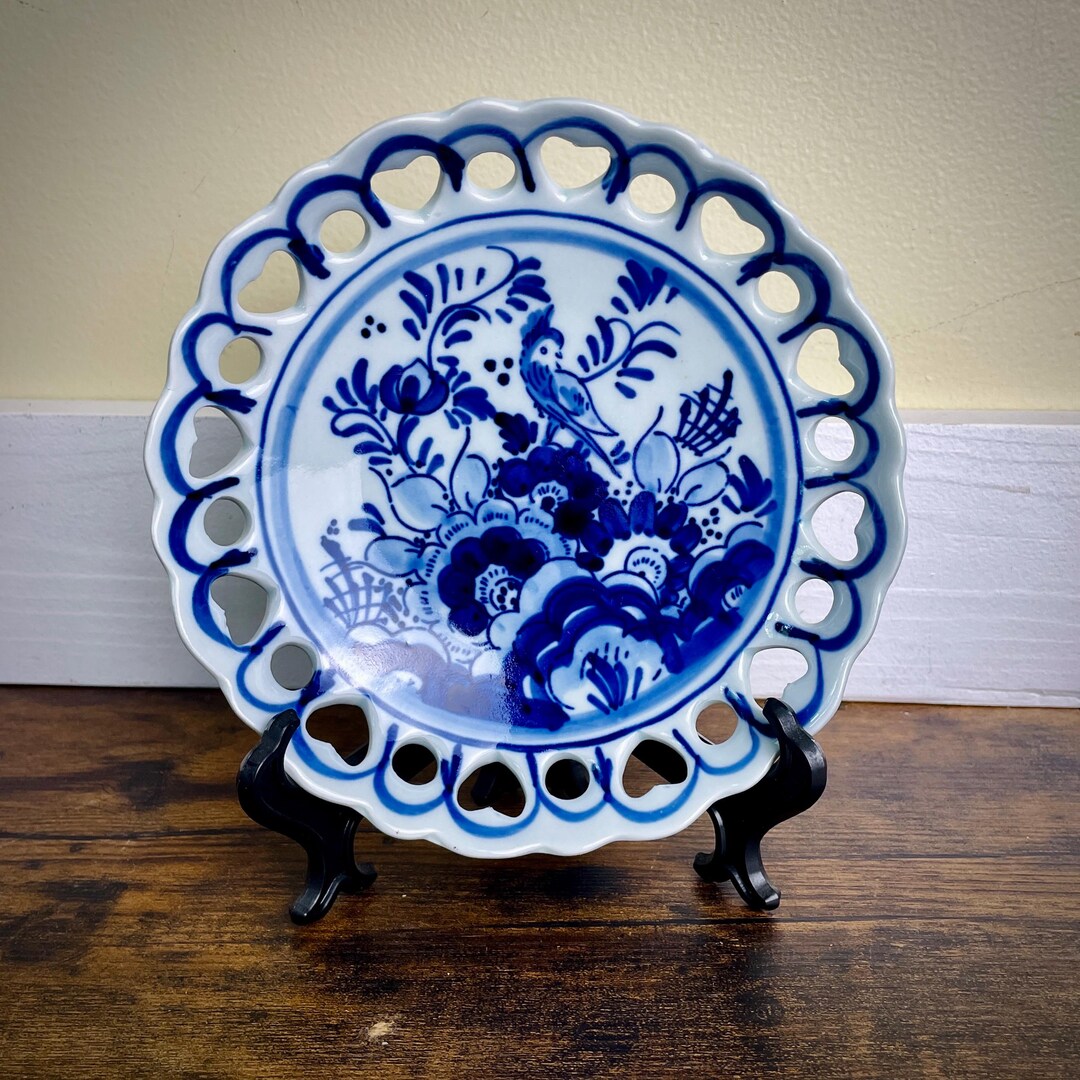 Vintage Delftsblauw Reticulated Edge Dish | Delft Blue Bird Saucer - Etsy