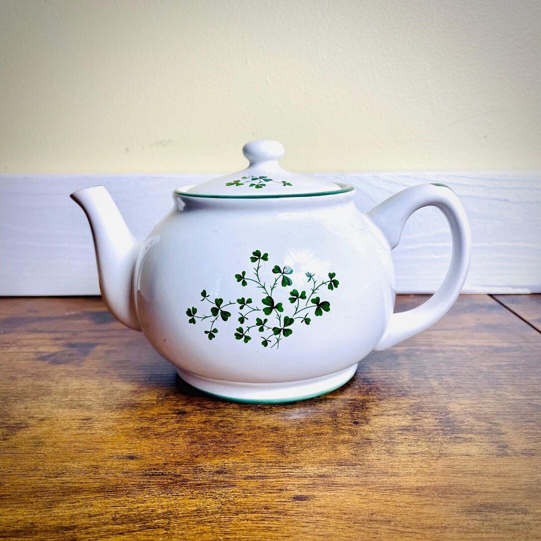 Vintage Irish Shamrocks Porcelain Tea Pot by Bewley Irish Imports - Etsy