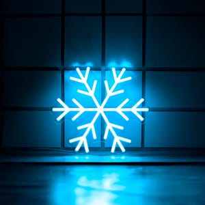 Snowflake Neon Sign: Christmas Decor, Indoor Light - Etsy