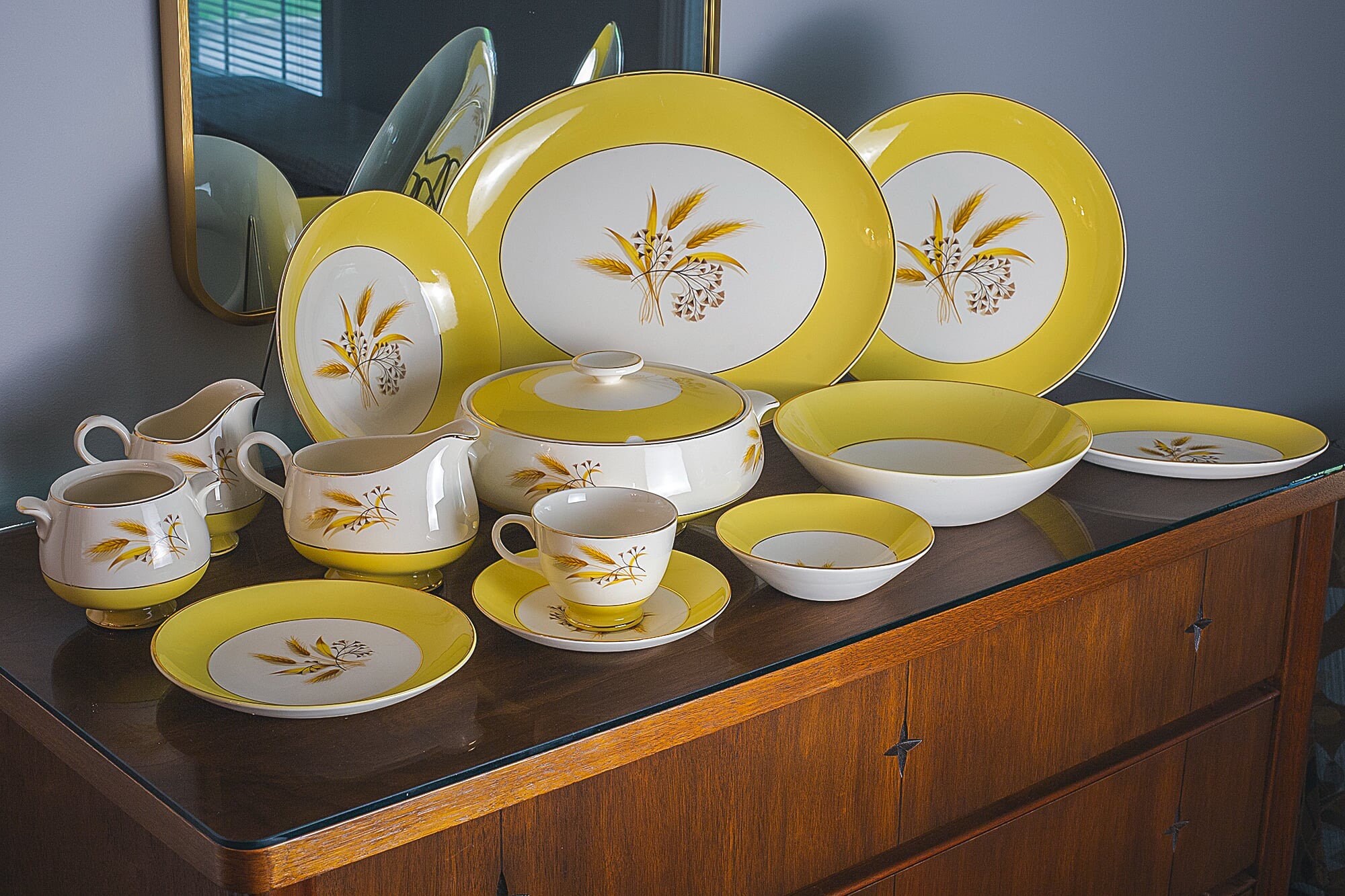 Century Service Autumn Gold Cups and Saucers, Sugar Bowl With No Lid ...