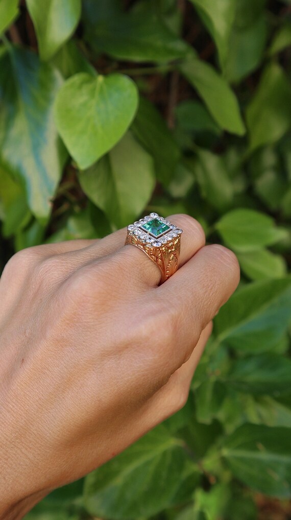 Stunning vintage carré emerald ring with diamonds and… - Gem