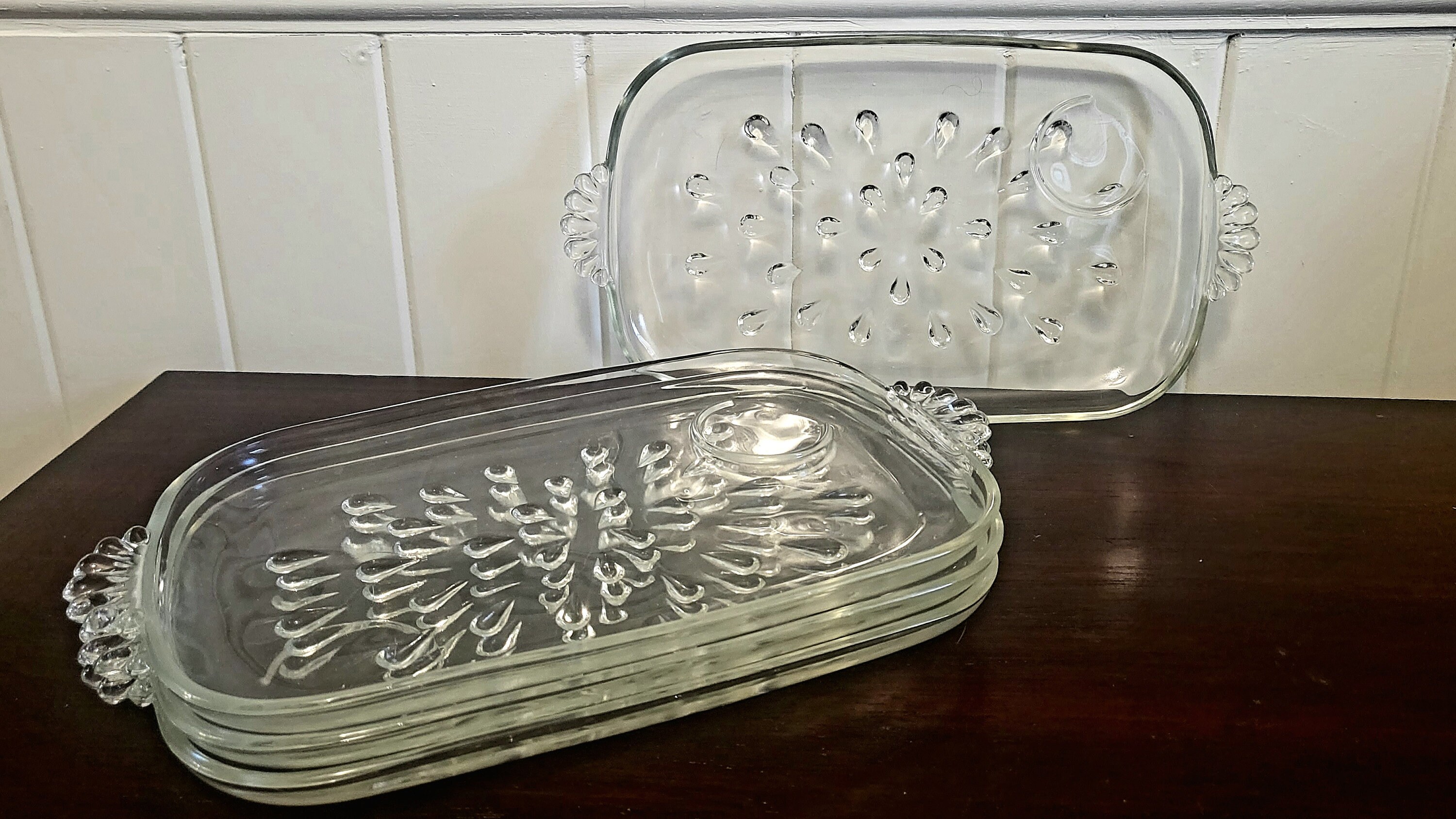 Set/4 1960s Pressed Glass Snack Trays Teardrop Design - Etsy