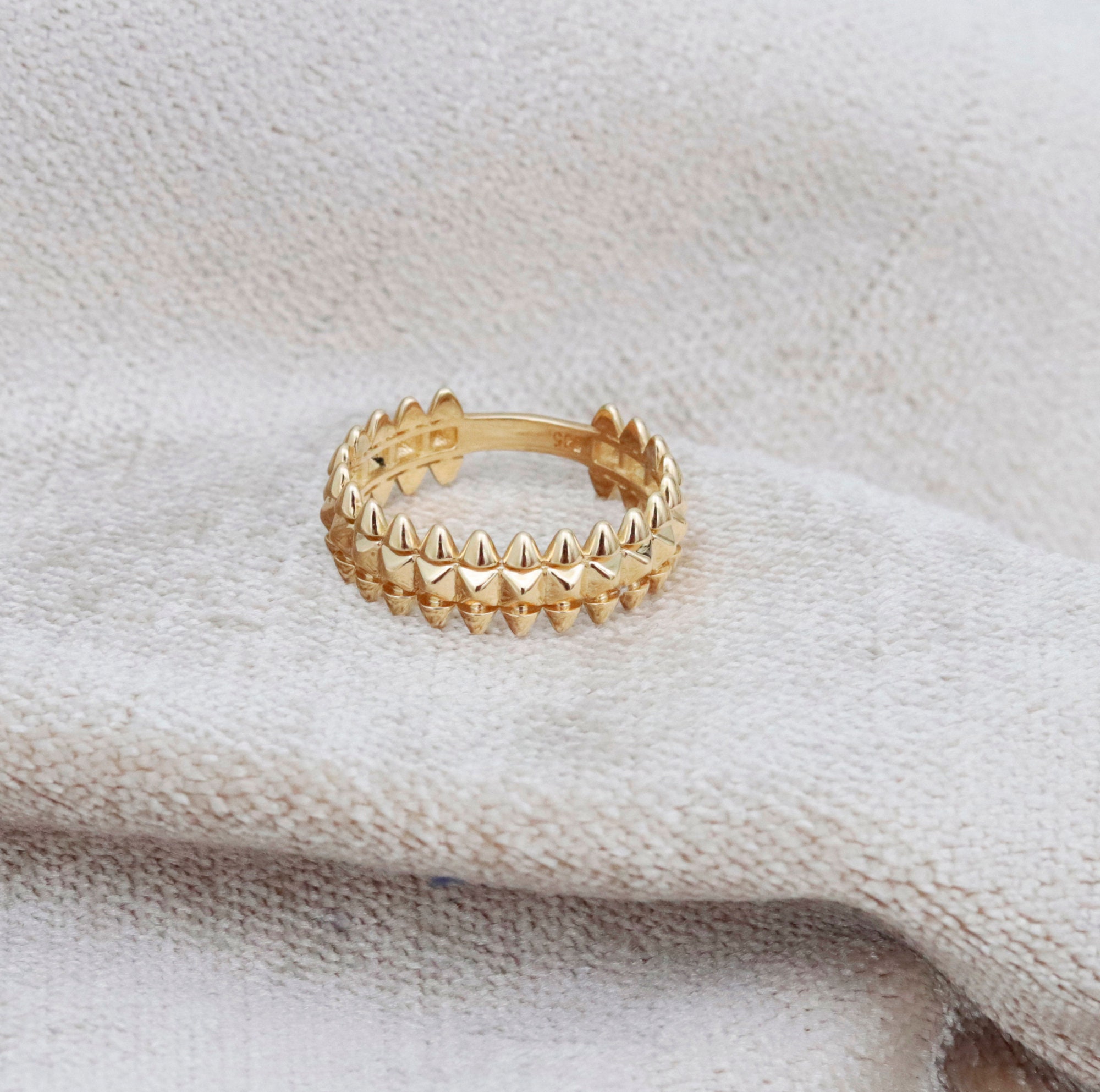 Solid Gold Clash Ring, 14K Gold Spike Ring, Gold Stackable Ring ...
