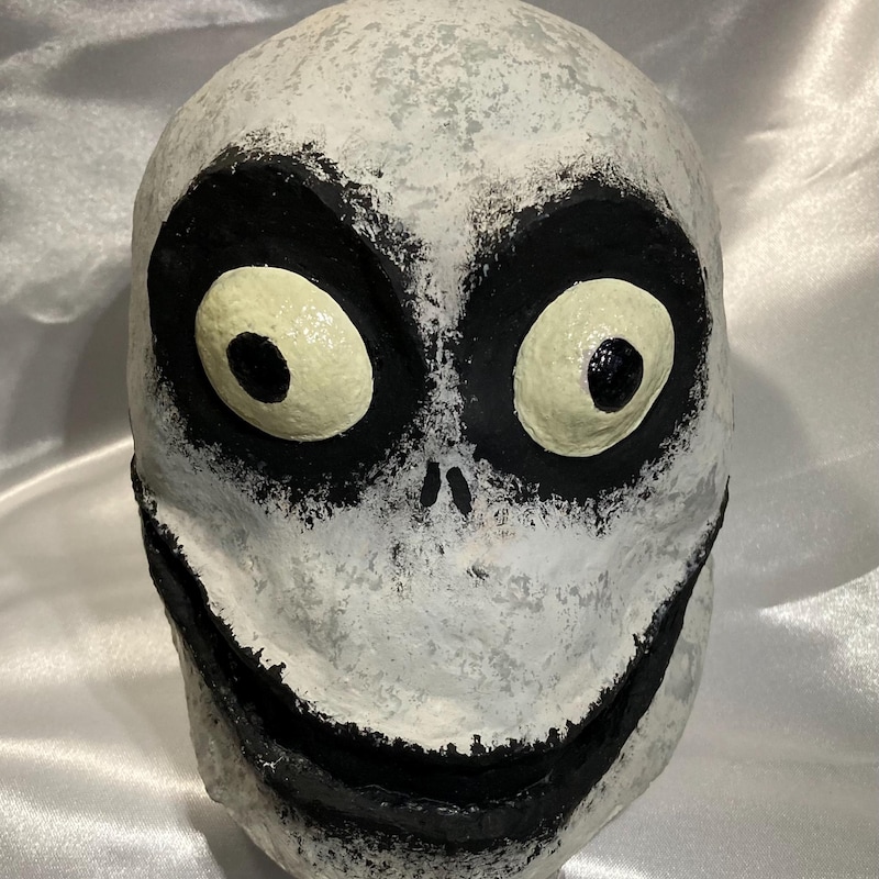 Momo Mask - Etsy