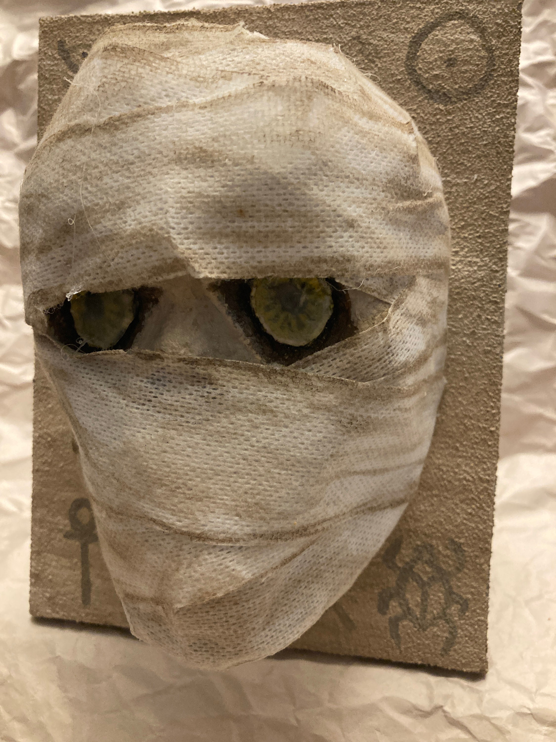 The Mummies Glassy Eyed Egyptian Mummy Mini Mask Halloween Wall Decor ...