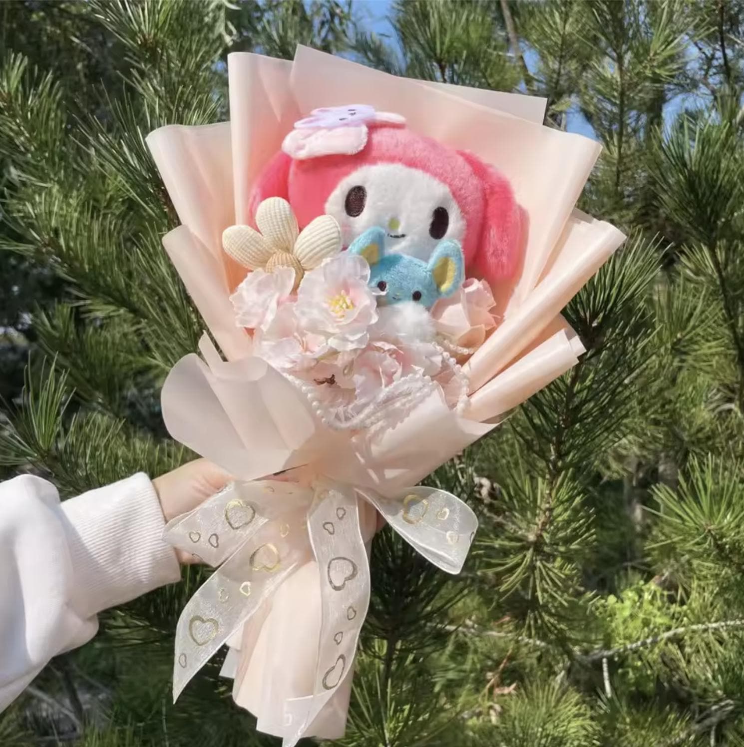 Valentine's Day Hello Kitty & My Melody Plush Bouquet – Bouquet With ...