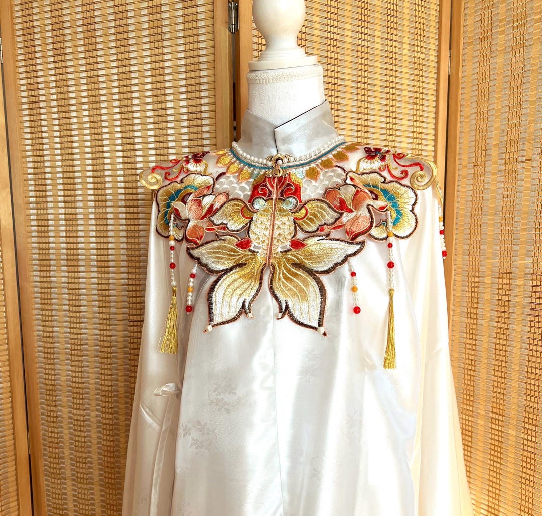 Hanfu Accessories, Bead Tassels, Cloud Shoulder, Embroidered Yunjian ...