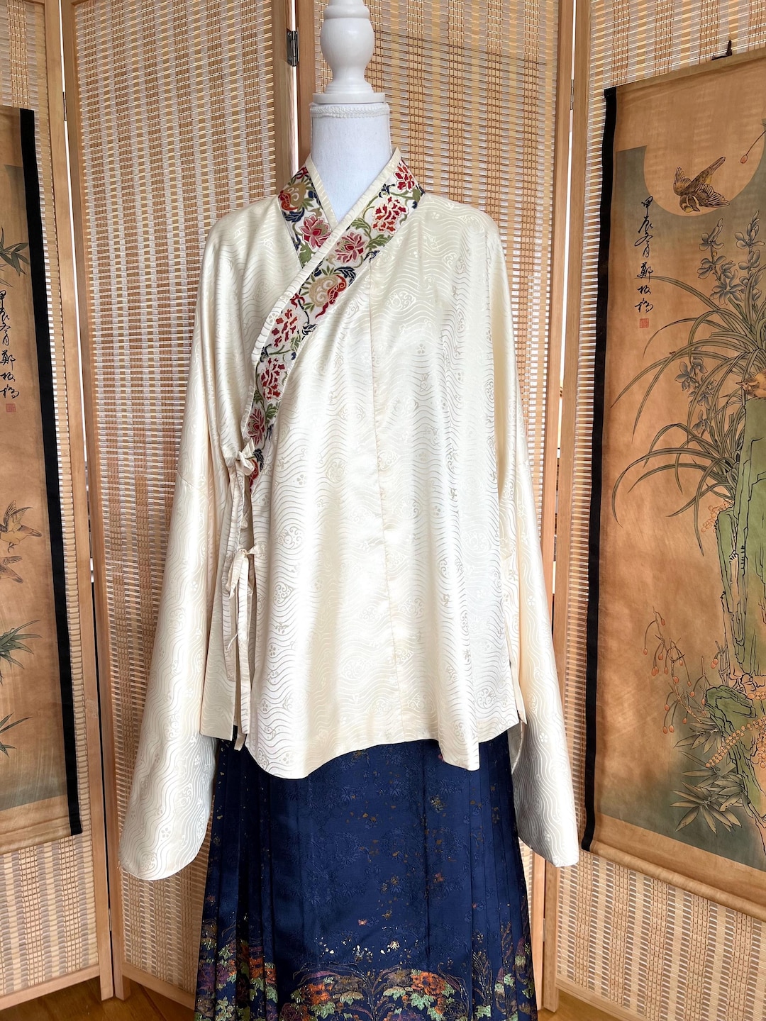 Beige Women Hanfu, Chinese Traditional Clothing, Cross Neck Hanfu Top ...