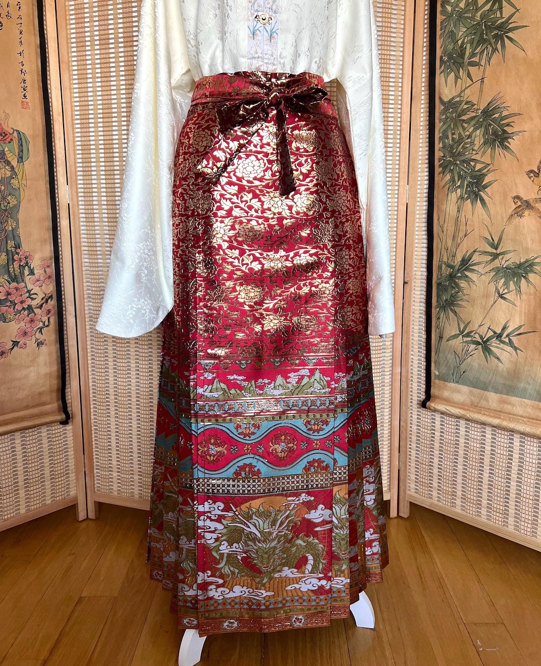 Plus Women Hanfu, Chinese Traditional Hanfu, Ming Dynasty, Ma Mian ...