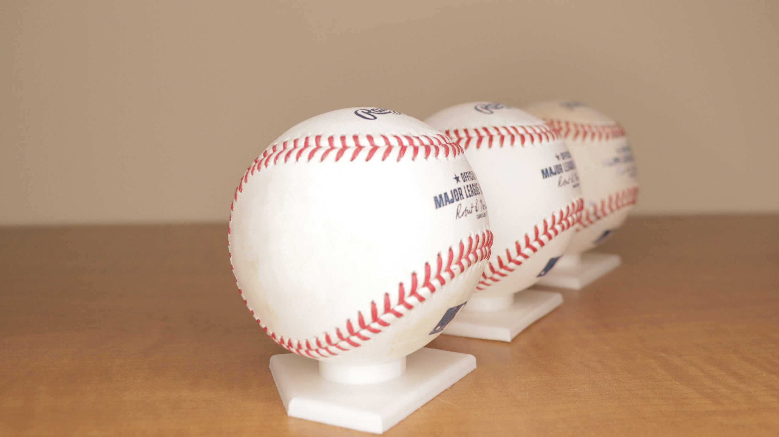 Baseball Display Stand / Baseball Desk Holder / Autographed Baseball ...