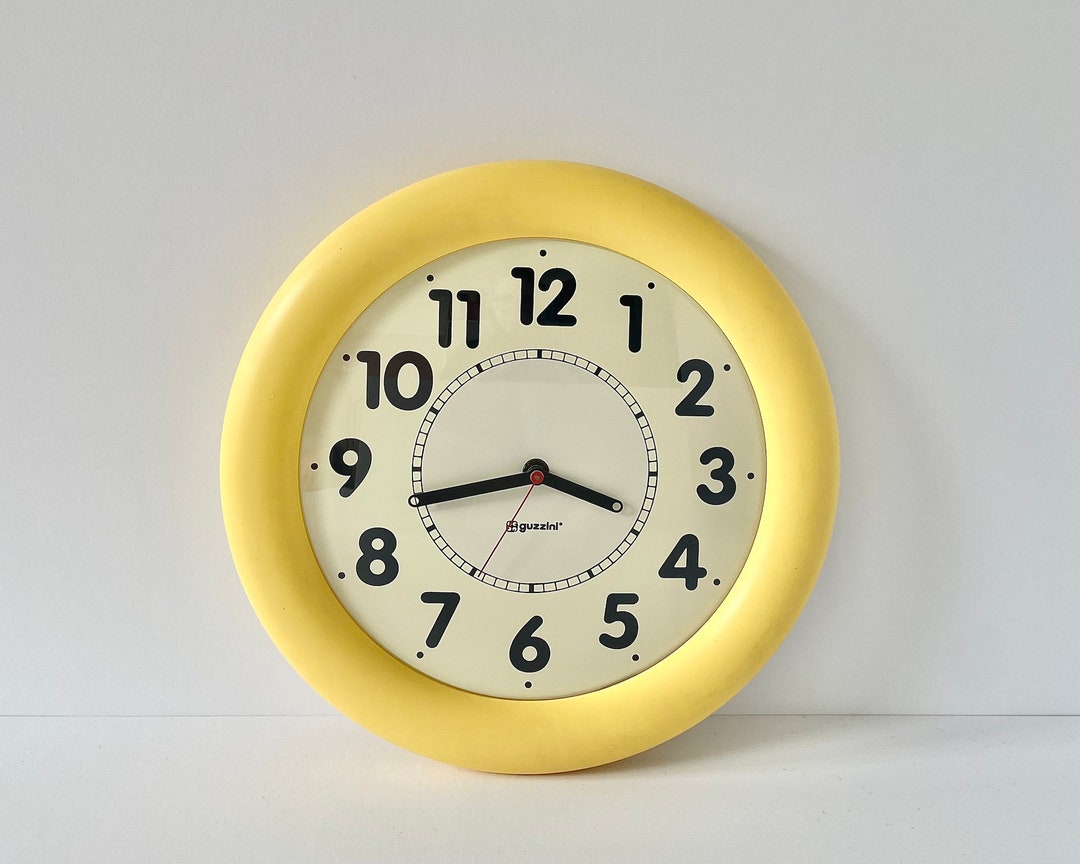 Vintage GUZZINI Design Wall Clock 80s Modern Retro Clock Unique ...