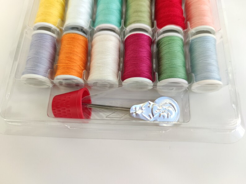 24 Color Set of Handy Polyester Sewing Thread Kit, 24 Spools 27 Yards ...