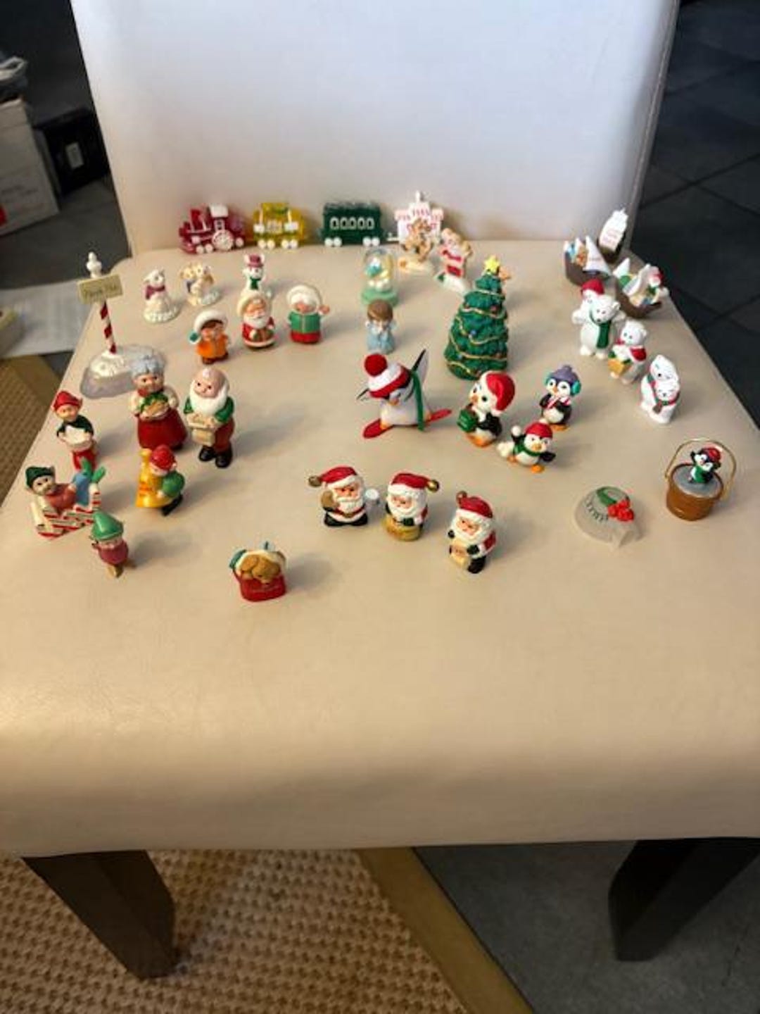 Vintage Hallmark Merry Miniatures- Christmas Season- Used- No Boxes ...