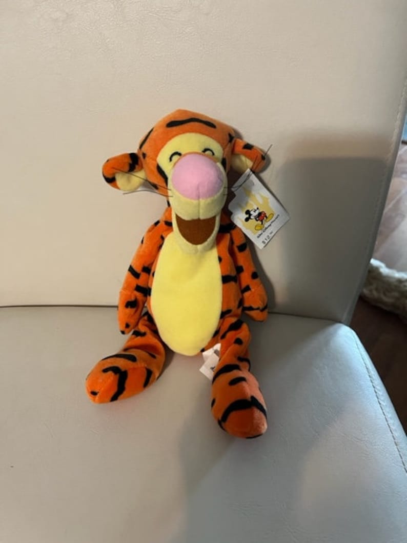 Vintage Disney Rare Donald Duck & Tigger 12 in Mini Bean Bag Rafting ...