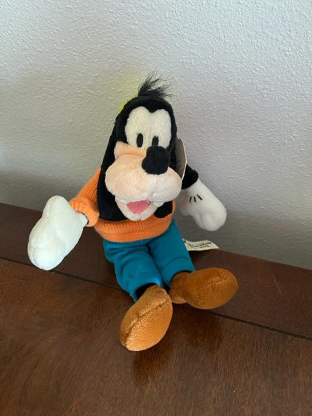 Vintage 12 in Goofy Disney Bean Bag Plush- Comes With Tags in Great ...