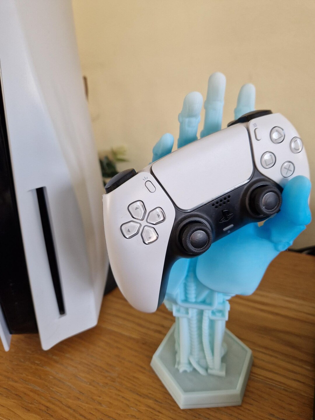 3D Printed Robot Hand Controller Stand Playstation Control - Etsy