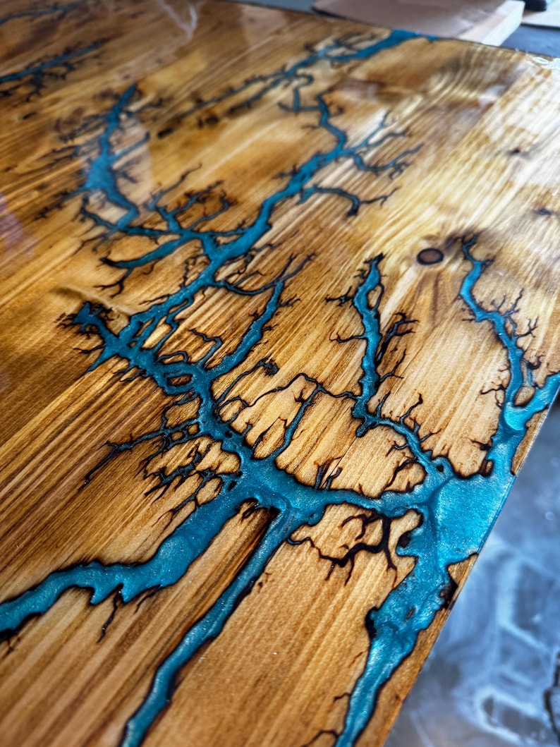 Fractal Burn Resin Pour Table With Lightning Effect - Etsy
