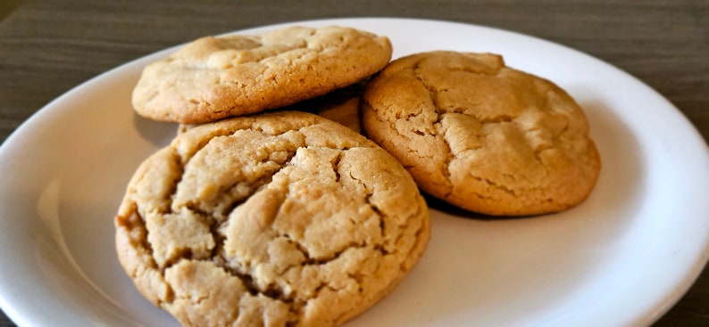Peanut Butter Chocolate Chip Cookies: Soft, Freshly Baked - Etsy