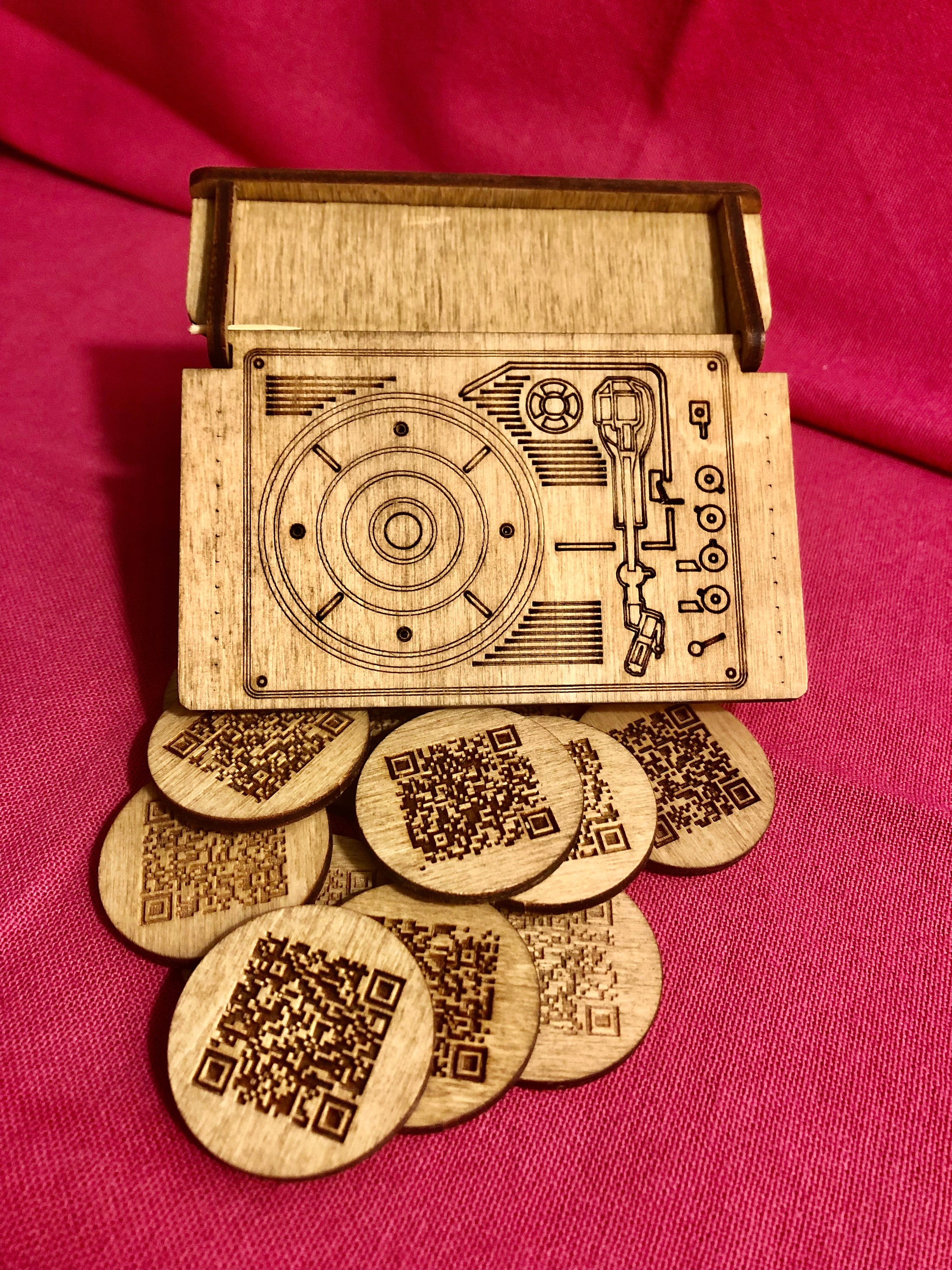 QR Turntable Box and Song List - DIGITAL FILE Version (svg, Dxf, Ai ...