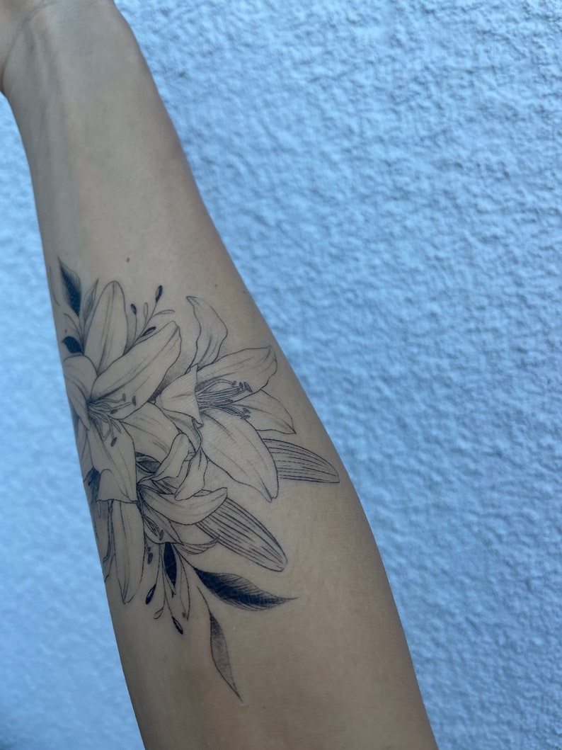Lily Flower Temporary Tattoo 1 Large and 1 Small or 1 Large - Etsy