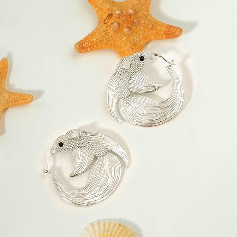 18k Gold Veiltail Betta Fish Hoop Earrings 3D Siamese - Etsy
