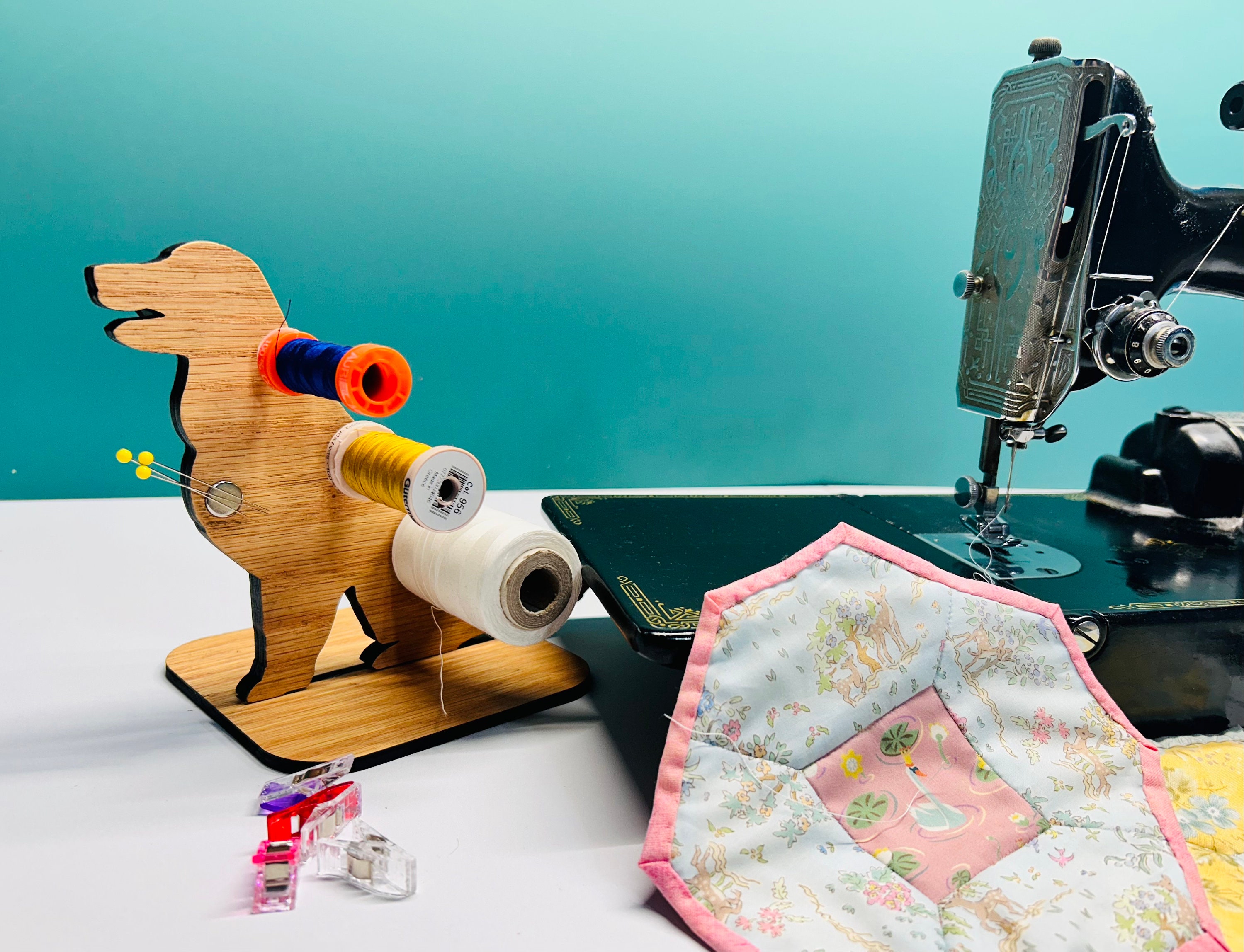Patchwork Pal Thread Cutter and Spool Holder Dog - Etsy