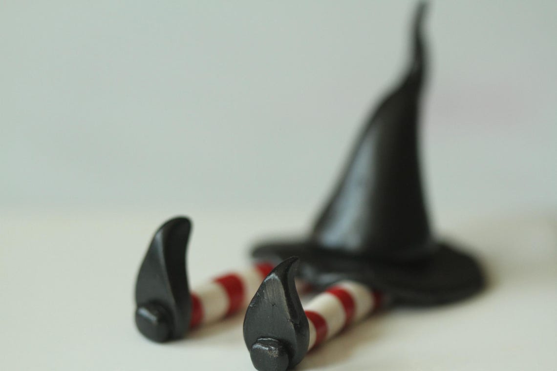 Witch in Hat/ Witch Under Hat/ Clay Witch/ Halloween Witch - Etsy